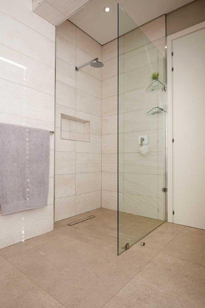 SHOWER PANEL – FIXED – Dilo Distributors Online Shop